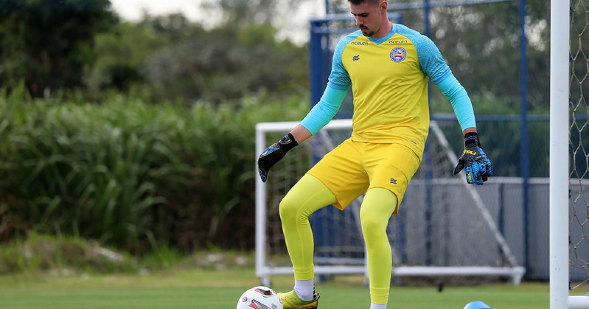 Após empréstimo ao futebol japonês, goleiro Matheus Teixeira retorna ao ...