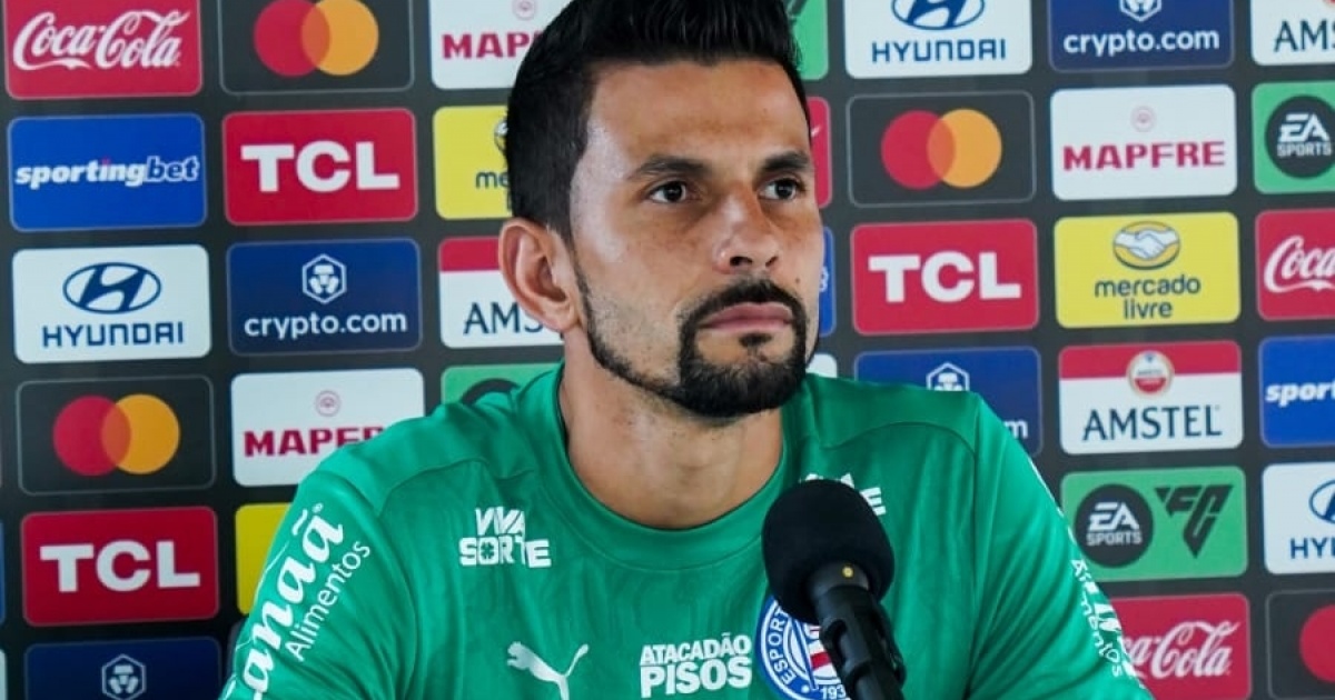 “O Bahia está bem servido de goleiro”, afirma Marcos Felipe ao celebrar ...