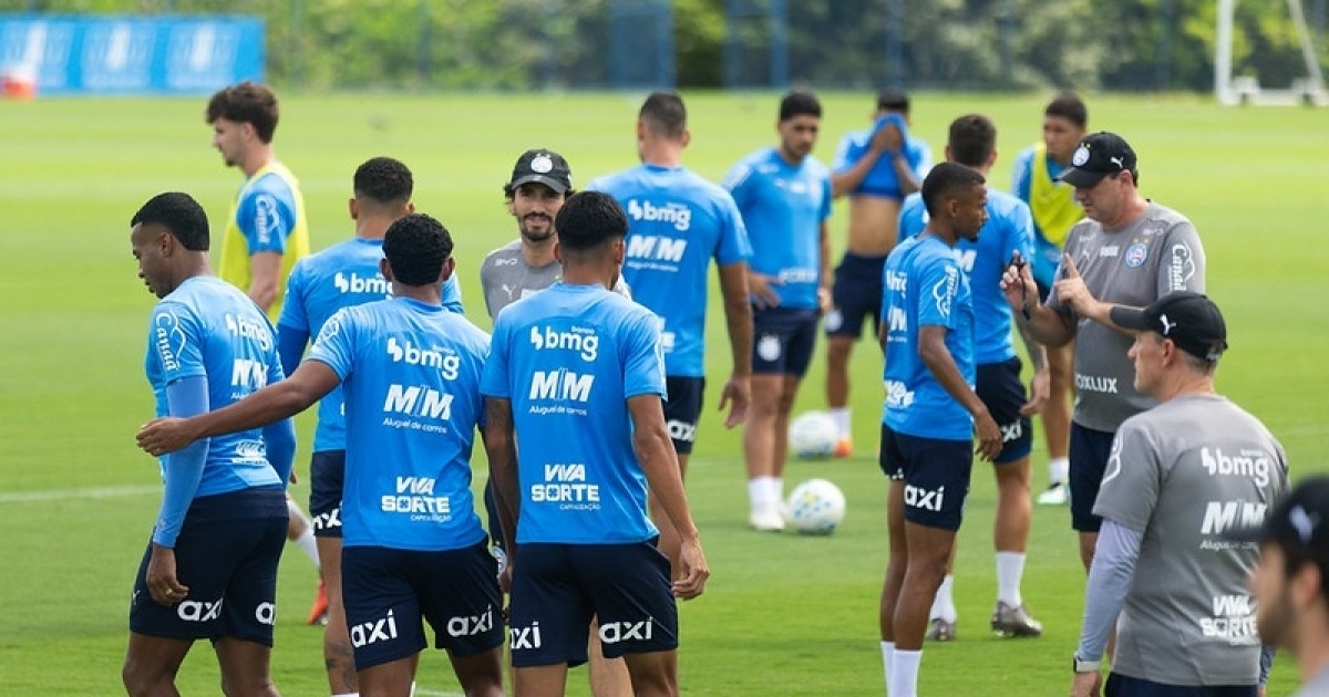 Bahia tem retornos de Willian José e Kanu ao grupo; Ronaldo vai a campo ...