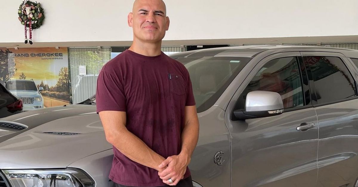 Ex-campeão do UFC, Cain Velásquez é solto após prisão por tentativa de ...