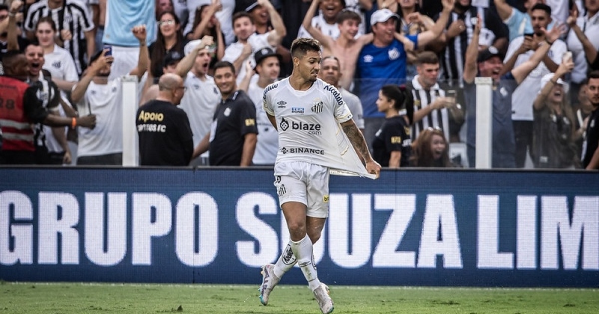 Benfica prepara proposta pelo atacante Marcos Leonardo, do Santos - Bahia Notícias