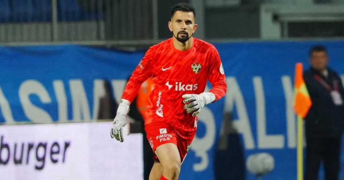 Emprestado pelo Bahia, goleiro Marcos Felipe protagoniza lance bizarro ...
