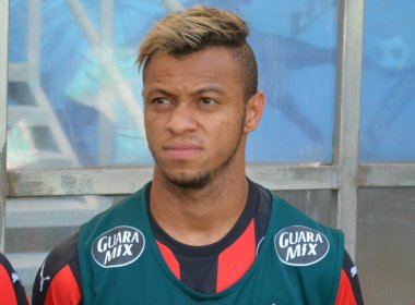 William Henrique recebe proposta e pode deixar o Vitória; empresário ...