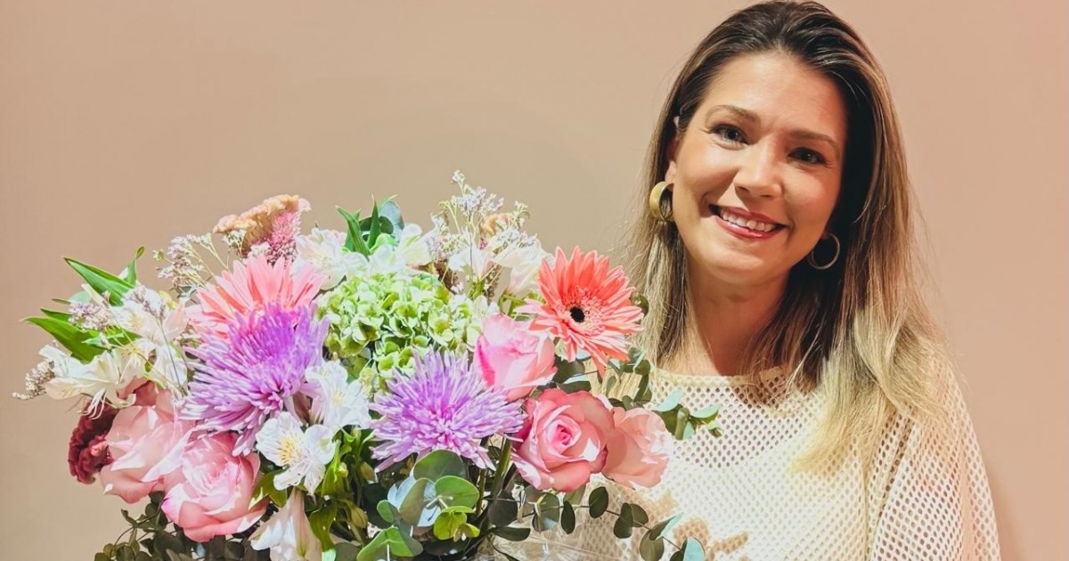 Arquiteta baiana transforma paixão por flores em ateliê em Salvador ...