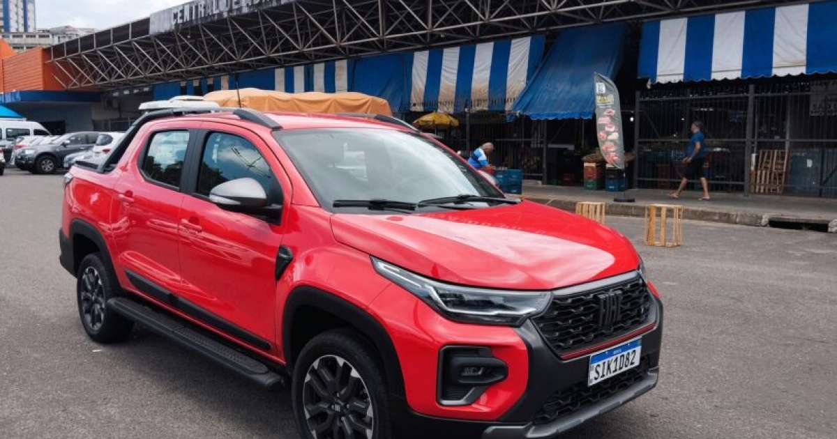 Autos e Motos: Strada anda na roça da fazenda e tira onda na cidade ...