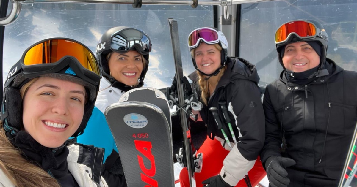 Carnaval na Neve: Ângelo David compartilha fotos curtindo com a família ...