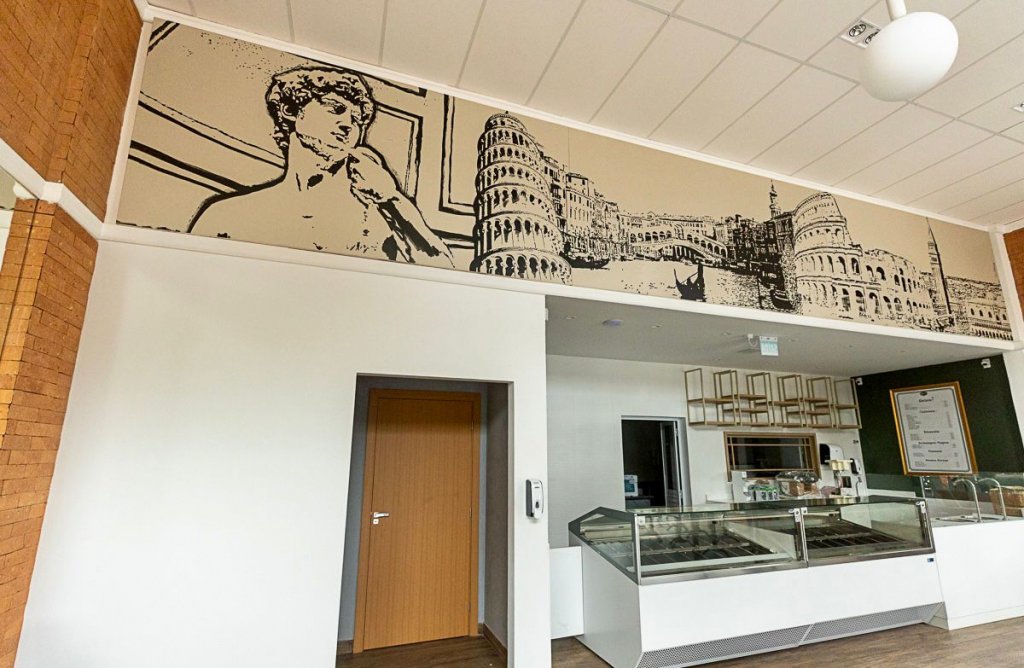 Bel Borba assina painel artístico em nova loja da Gelato Borelli ...