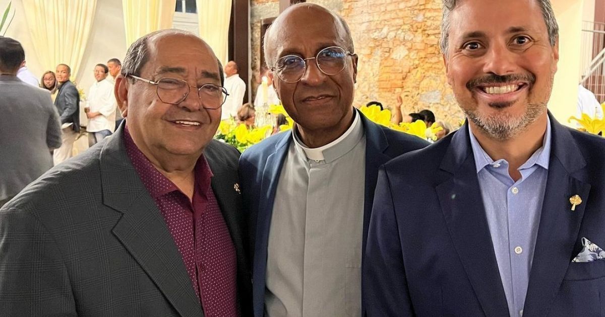 Fausto Franco participa de jantar beneficente na Basílica do Nosso ...