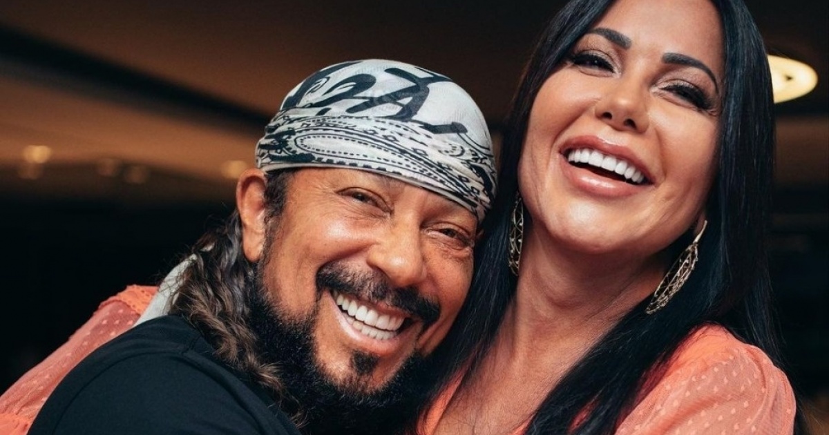 Cantor Bell parabeniza Ana Marques com declaração de amor - Bahia Notícias