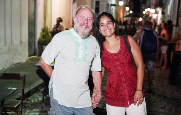 Bi Ribeiro, do Paralamas do Sucesso, curte último ensaio do Olodum em ...