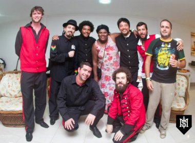 Mato Seco faz show na República do Reggae - Bahia Notícias