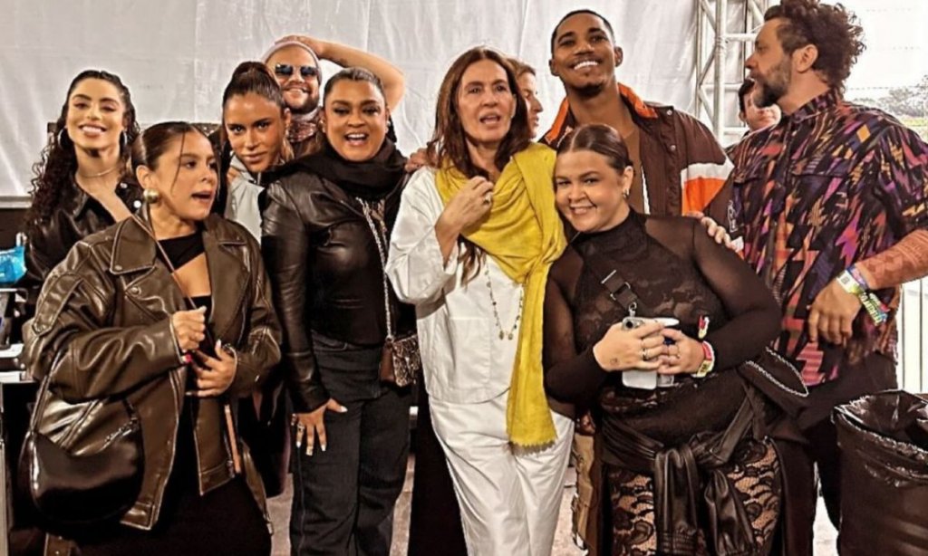 Após rumores de romance no verão, Preta Gil curte Lollapalooza com O ...