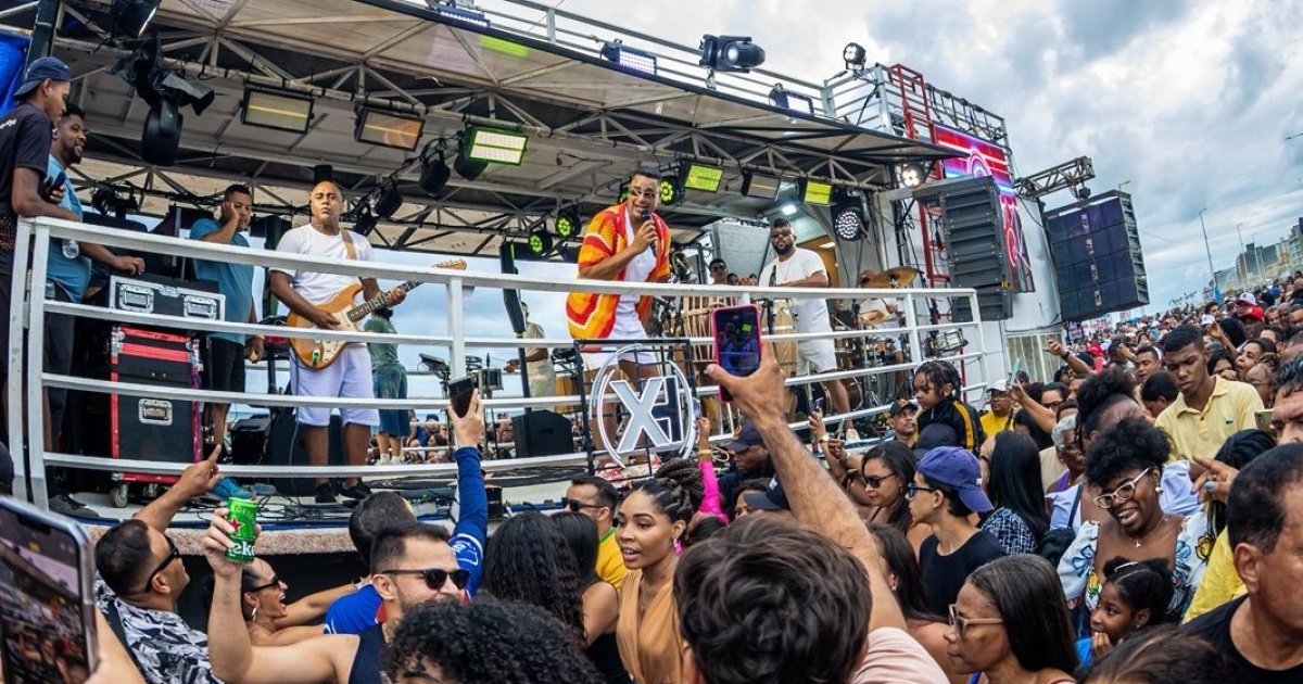 Xanddy Harmonia faz prévia do Carnaval com show surpresa gratuito em ...