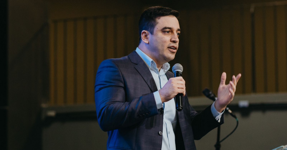 Juiz federal alagoano e viral na rede vai lançar romance na Bienal do ...