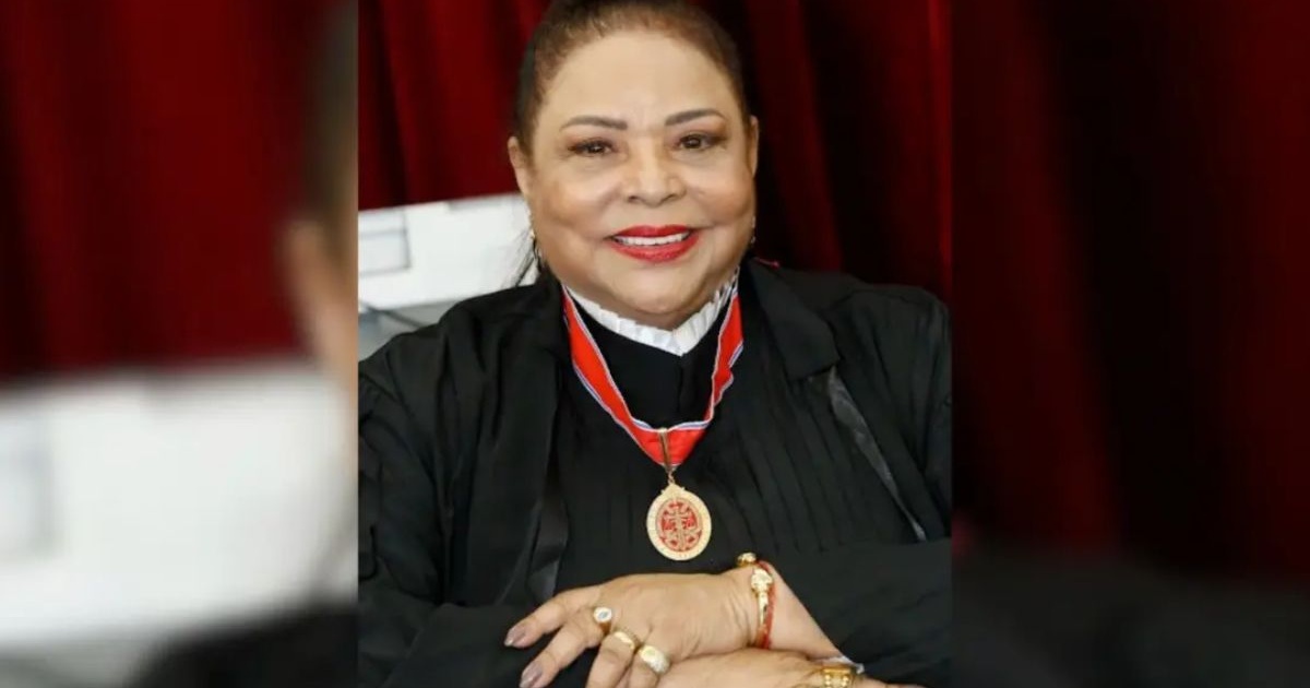 Desembargadora Cassinelza da Costa Santos Lopes é aposentada ...
