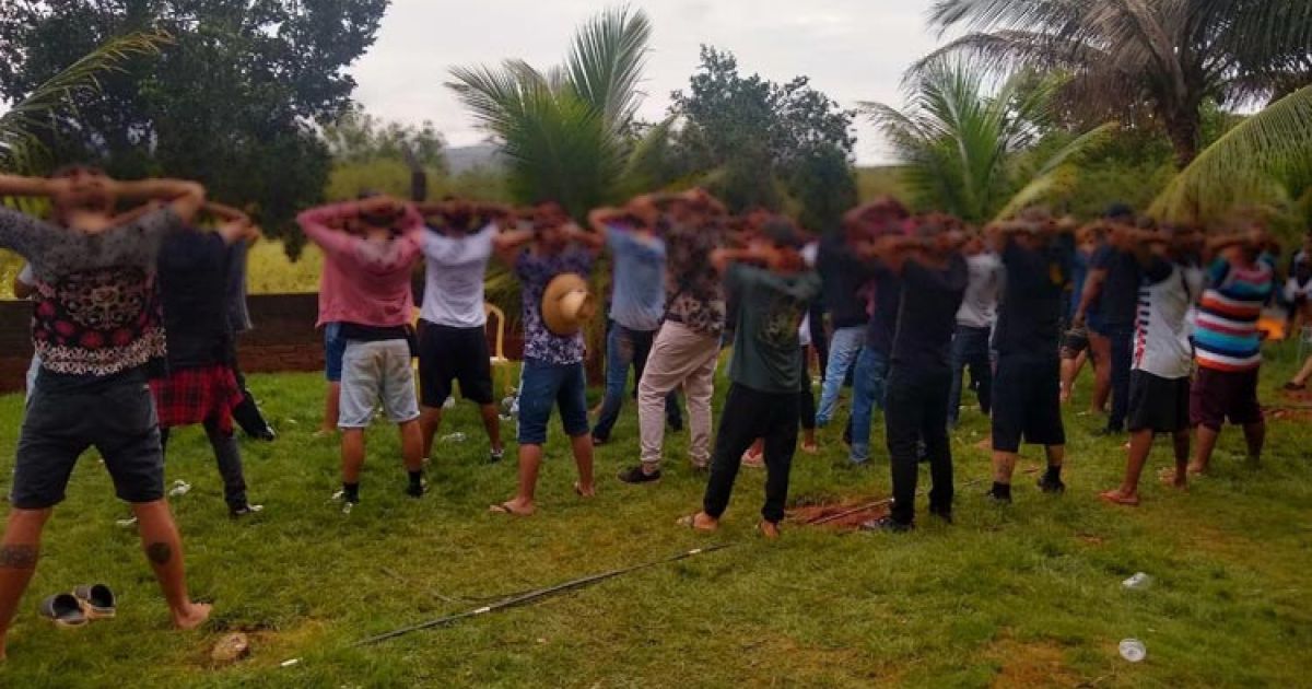 Brumado: Após denúncia, PM interrompe festa ‘rave’ em zona rural ...