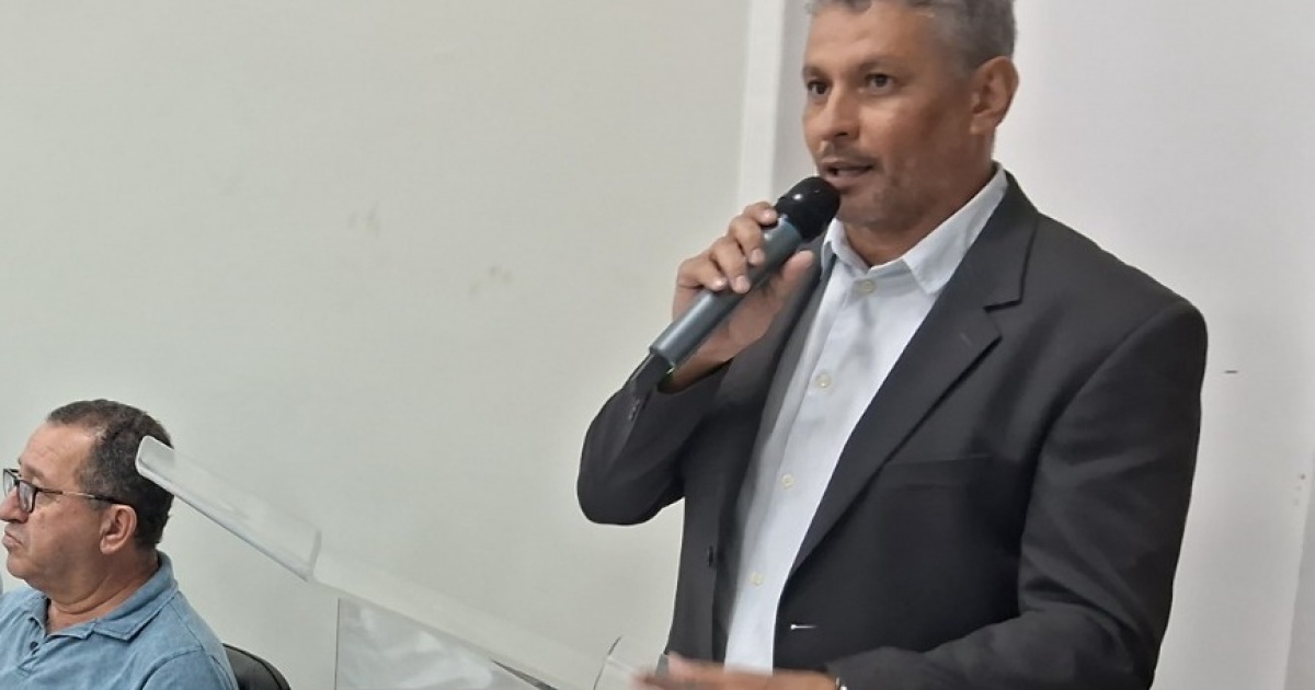 Após ter chave ‘devolvida’ por Deus, Guanambi volta a ter prefeito ...