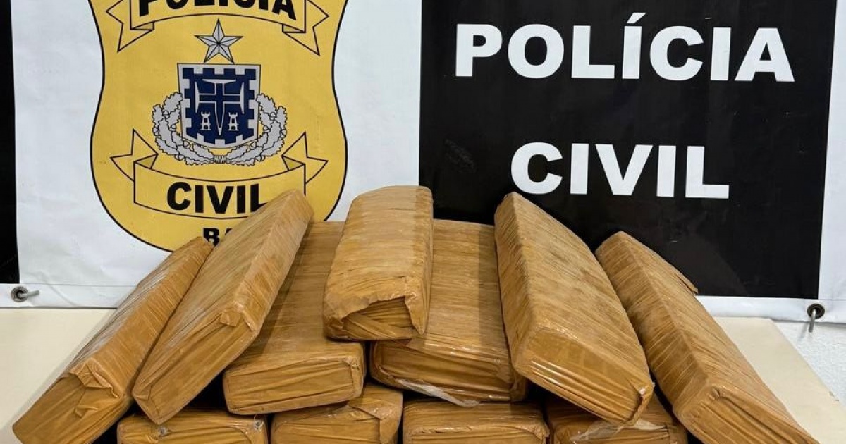 Polícia intercepta motorista com 20 kg de maconha; droga seria levada ...