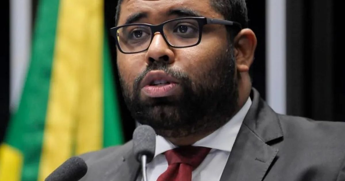 Conheça Felipe Freitas, o secretário de Justiça e Direitos Humanos do ...