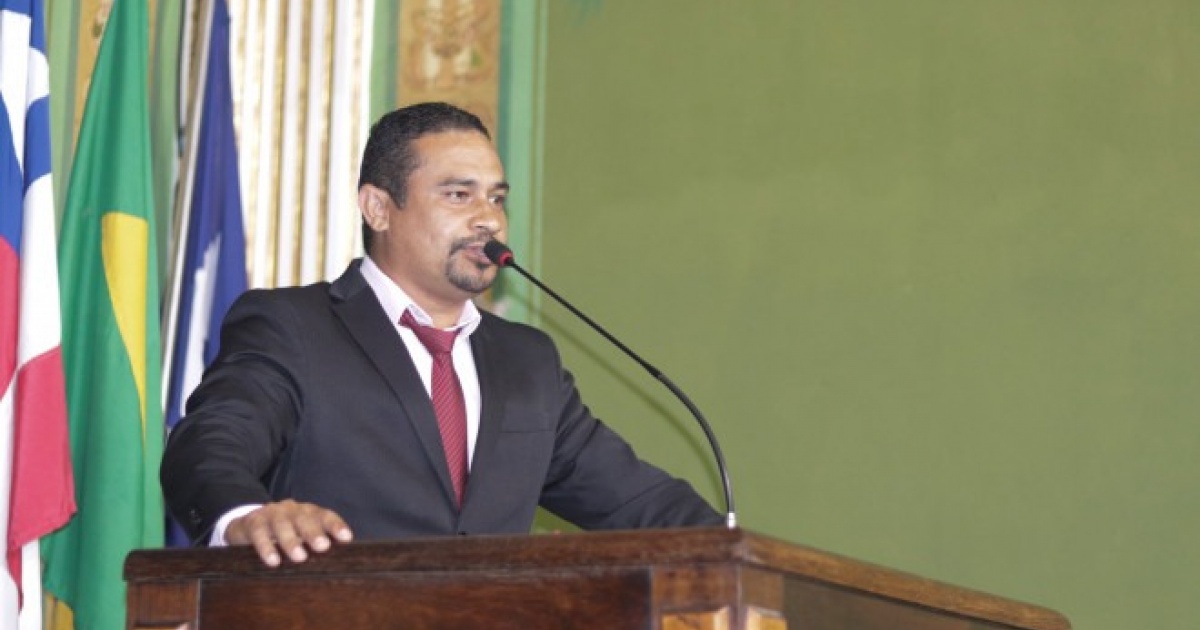 Ex-vereador assessor do governo do estado critica Angelo Coronel ...