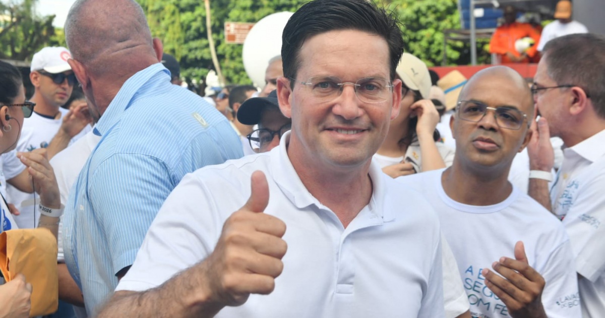 João Roma nega especulações de candidatura única para Coronel em chapa ...